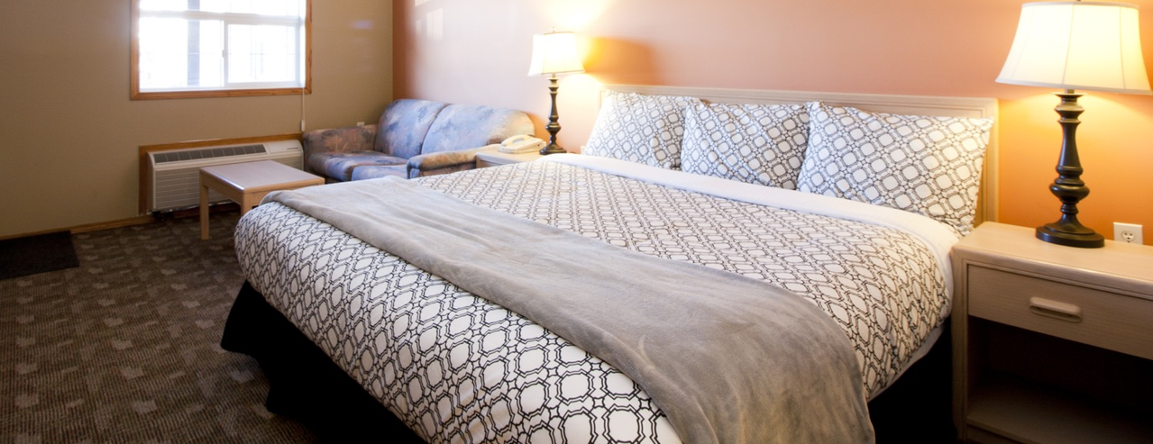 Cochrane Hotels | Hotels in Cochrane | Bow River Inn